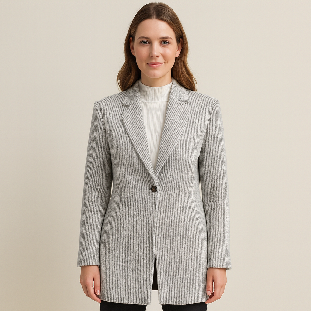 Isabelle Roche | Chic Knitted Blazer with Lapel Collar – British Elegance