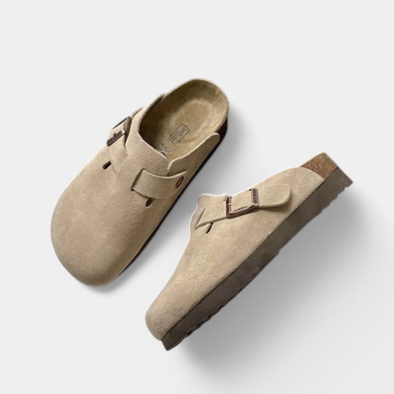 Men’s Classic Buckled Slip-On Clogs – British Elegance
